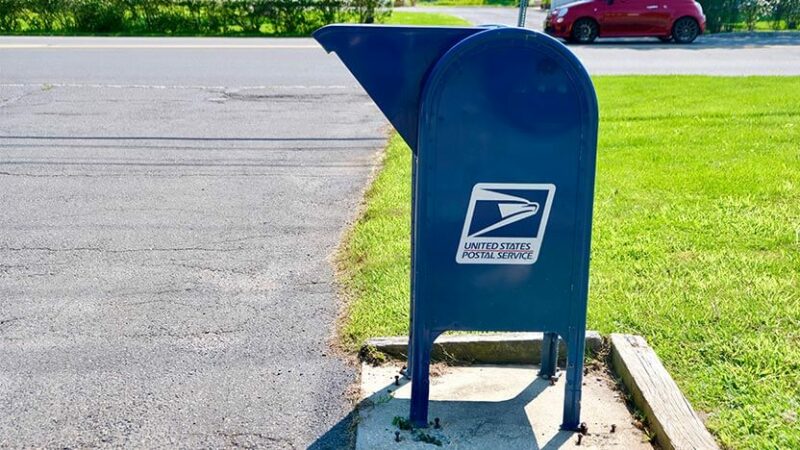 Flat Rate Shipping: What Are USPS Flat Rate Boxes?