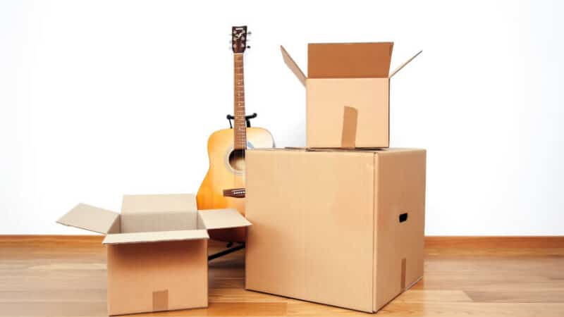 How to Ship a Guitar : A Guide to Shipping Musical Instruments