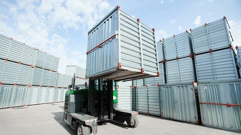 What is Devanning and Why You Need Devanning Services