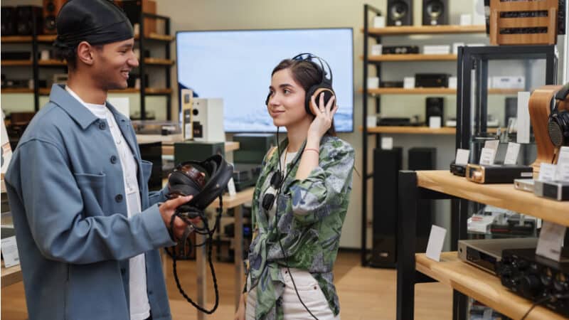 What is a Dark Store Model? - SFL Worldwide